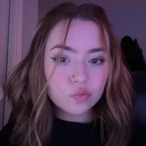 Chatkk profile of aluraye from United States