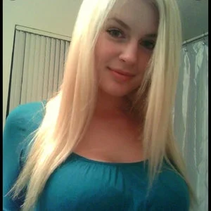 Chatkk profile of angel mavis from United States