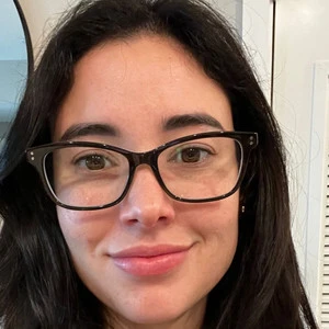 Chatkk profile of angie varona from United States