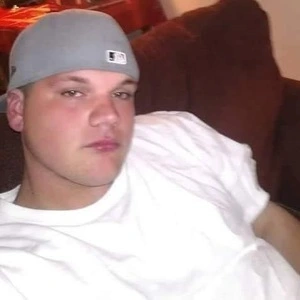 Chatkk profile of chris singer from United States