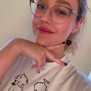 Chatkk profile of emily ella from United States