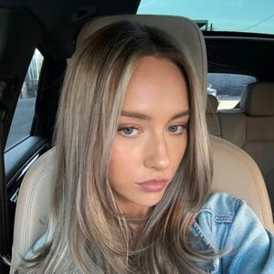 Chatkk profile of helena smith from United States