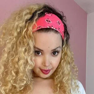 Chatkk profile of jessy simon from United States