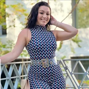 Chatkk profile of lisa mary from United Kingdom